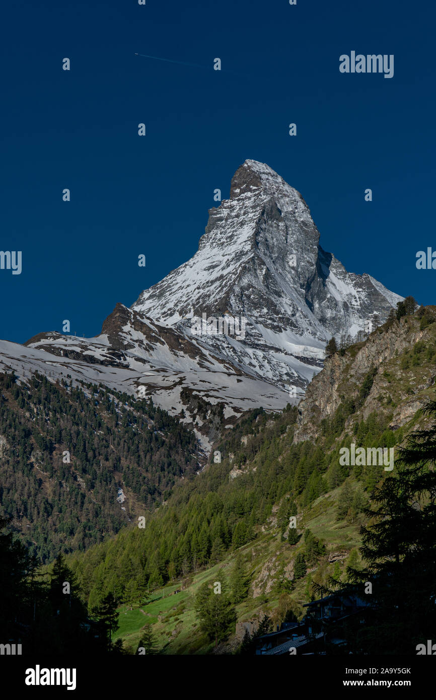Panorama of east and north faces of the Matterhorn in Zermatt ...