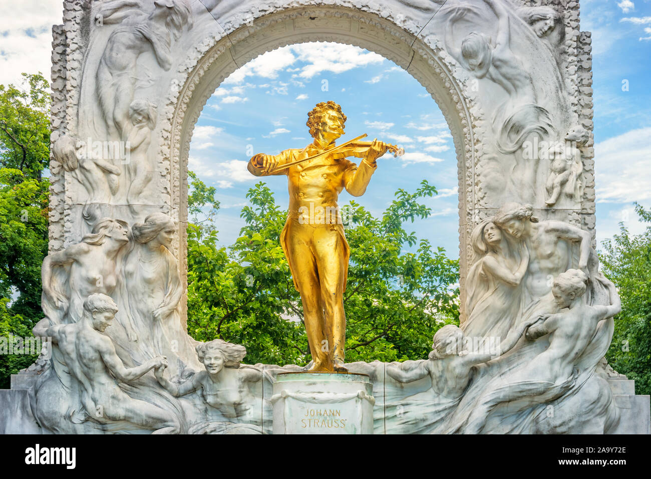 Statue De Johann Strauss