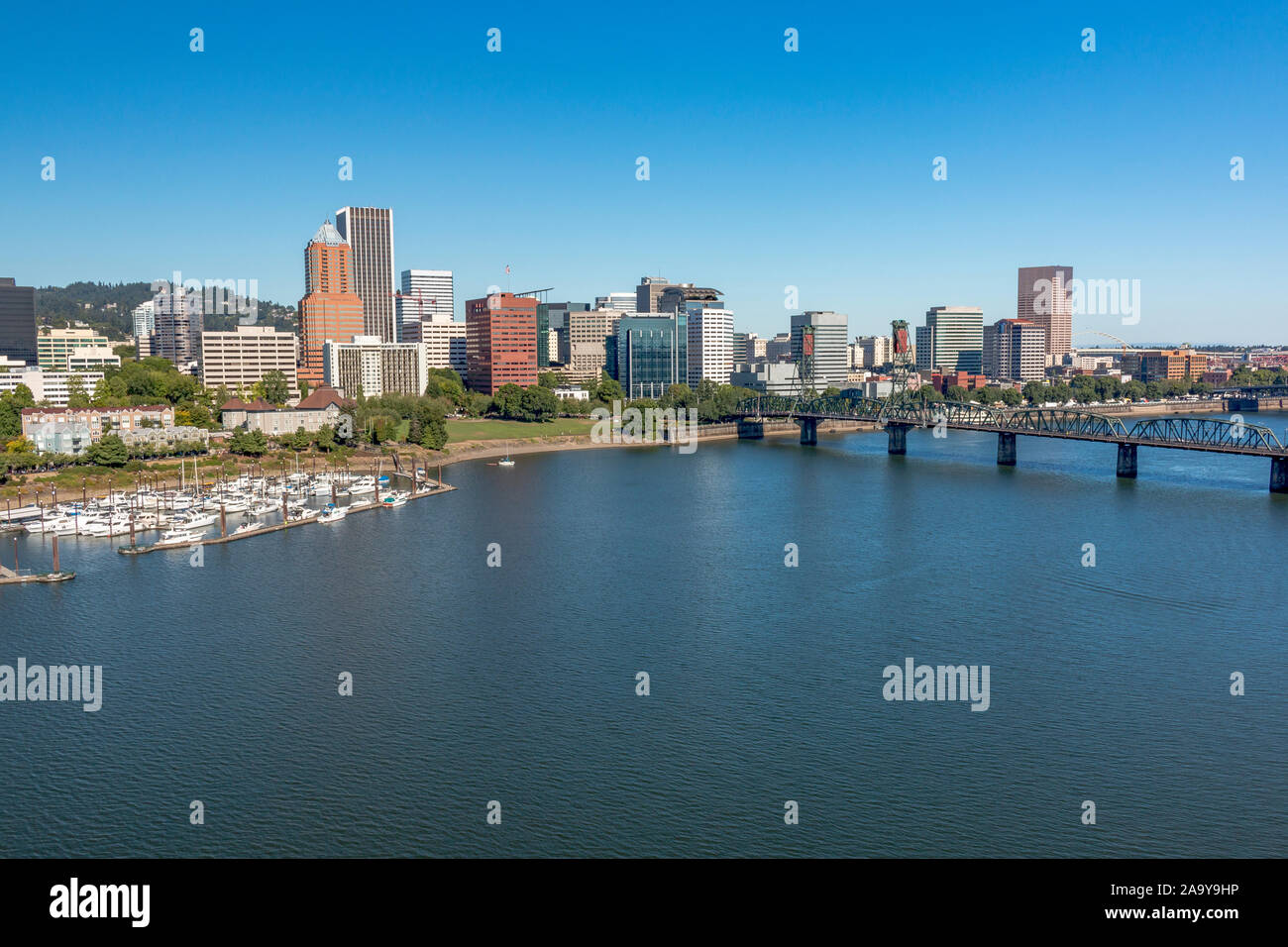 Portland oregon downtown hi-res stock photography and images - Alamy