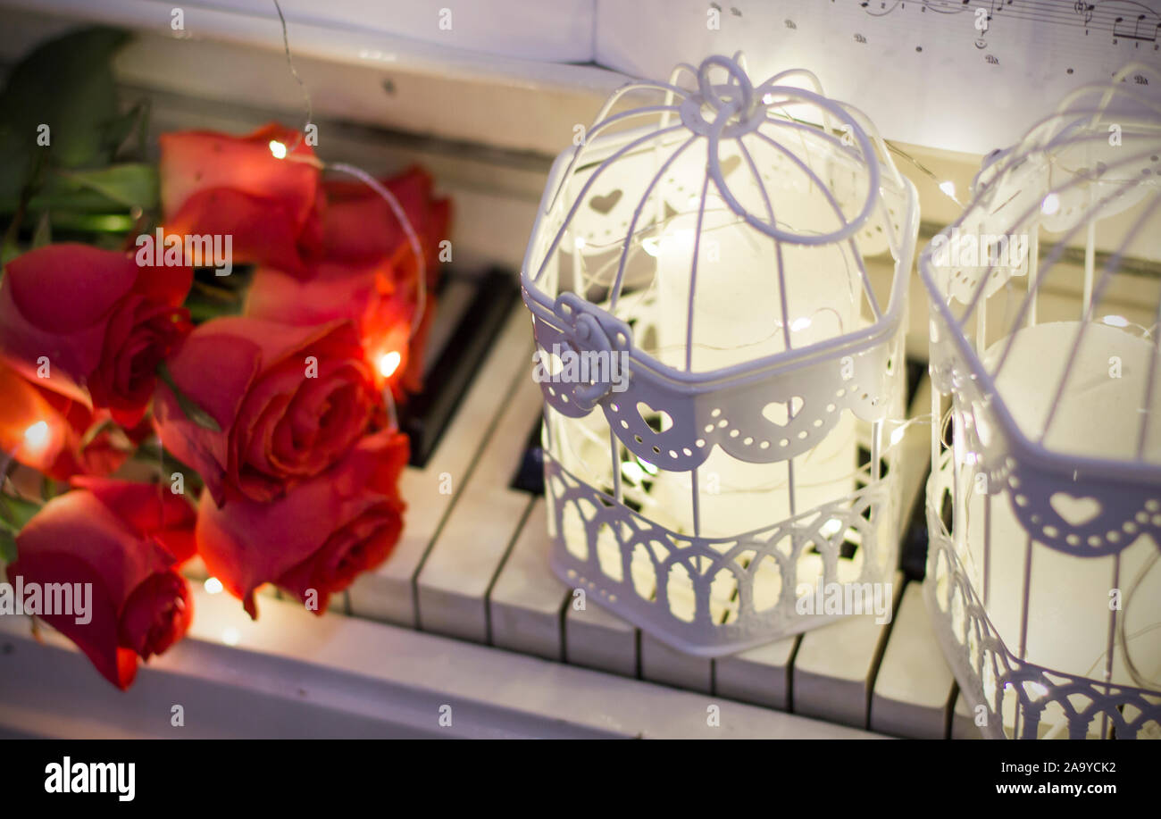 Musical note flower hi-res stock photography and images - Alamy