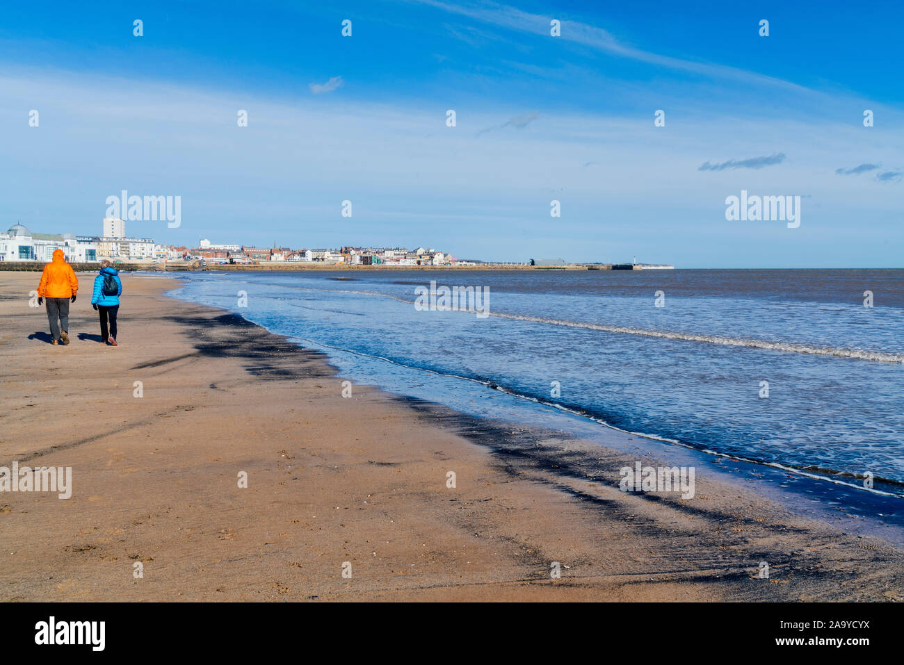 Bridlington Beach, pier, looking to harbour, East Riding, Yorkshire ...