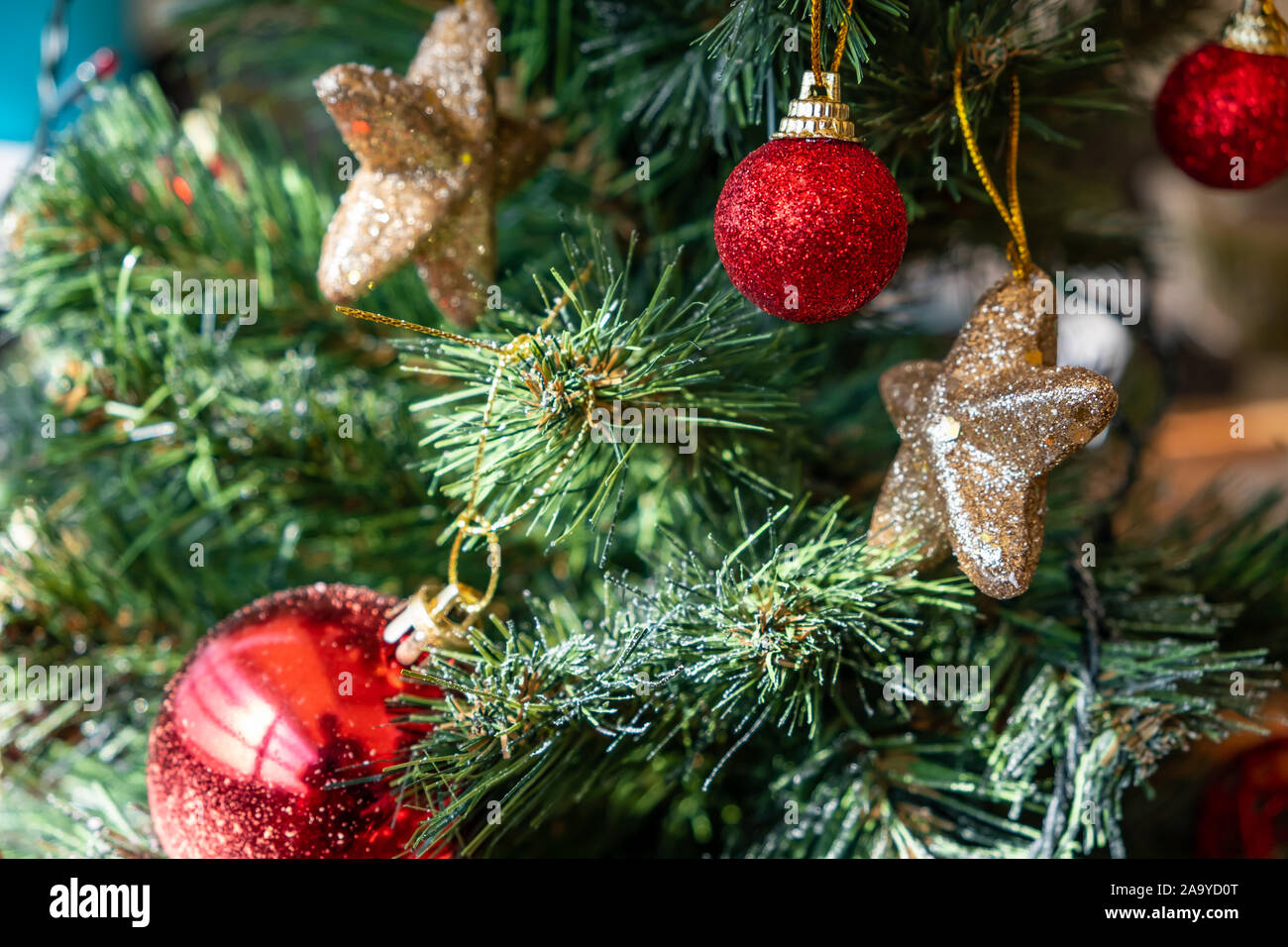 Close-up Christmas tree with traditional christmas decoration Stock ...