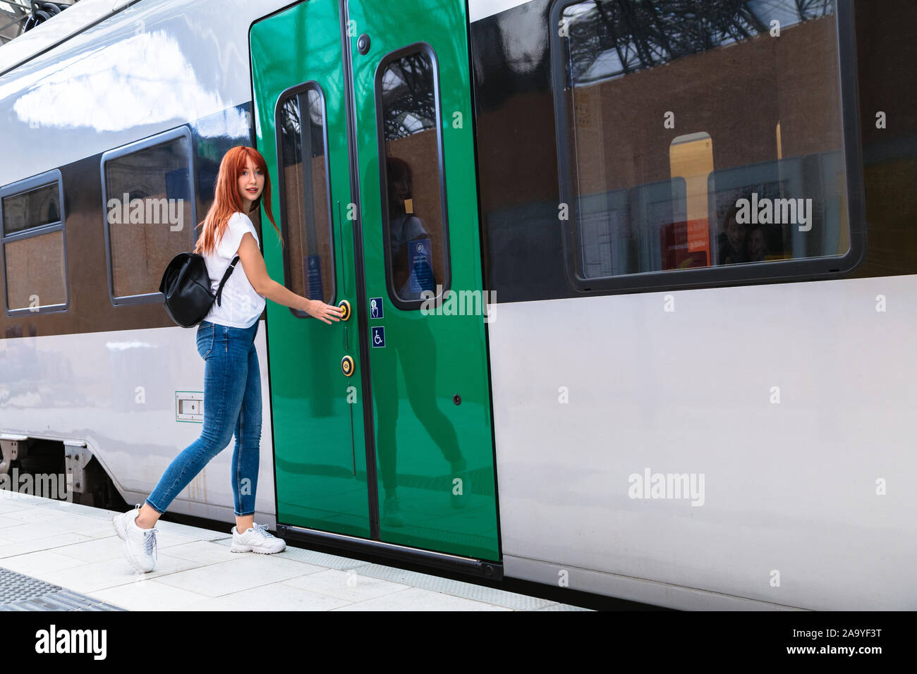 Enter train hi-res stock photography and images - Alamy
