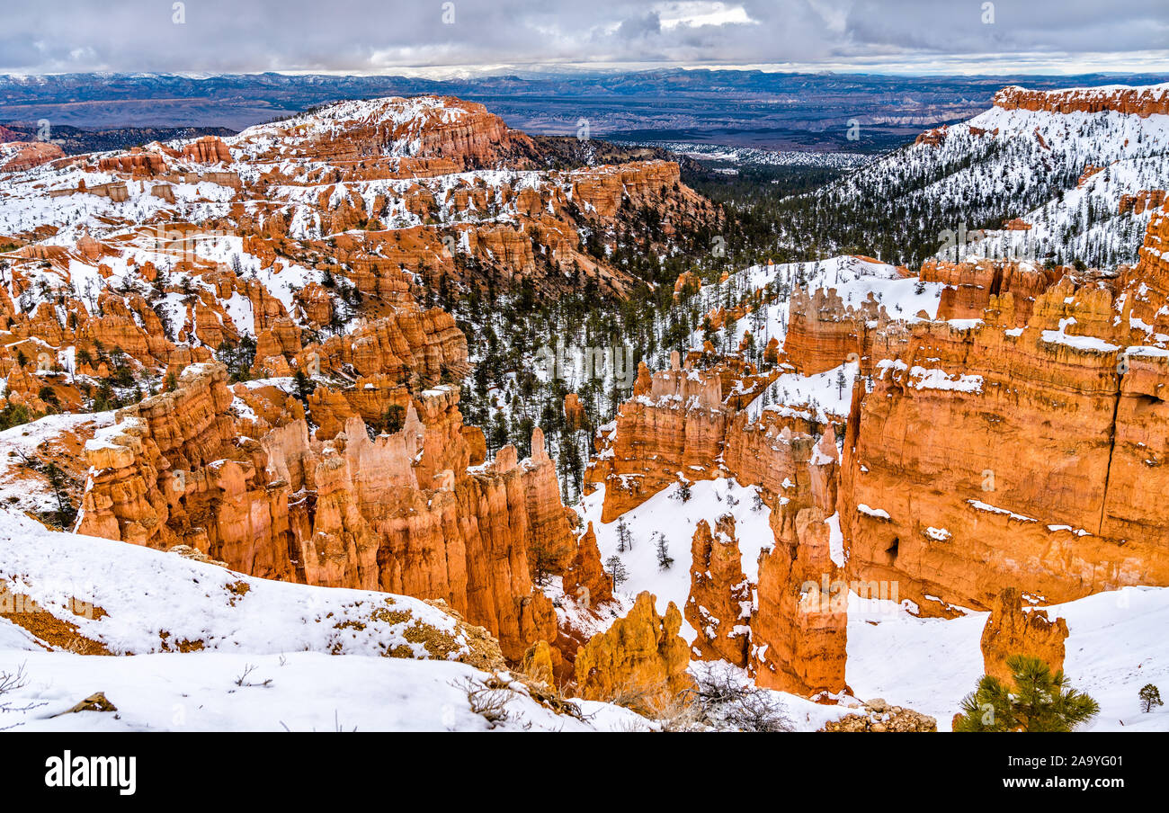 Bryce Canyon in early spring Stock Photo - Alamy