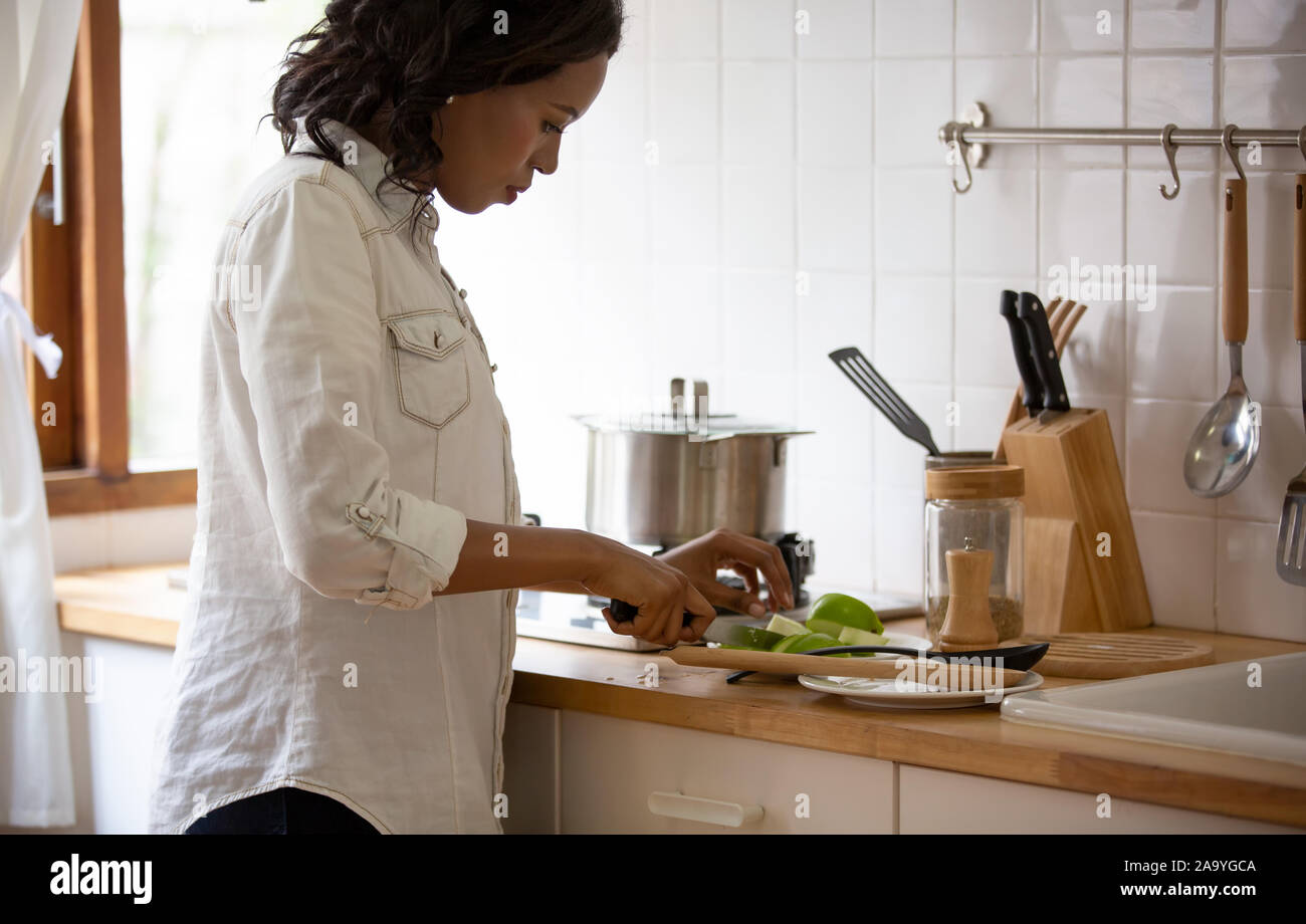woman prepare dinner in the kitchen Stock Photo - Alamy
