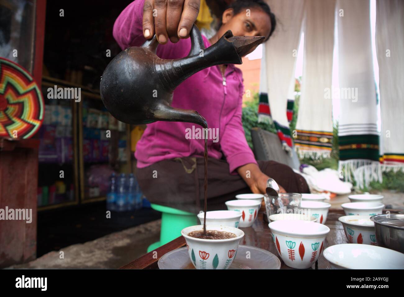 Lalibela/Ethiopia - 04/10/2019: : Ethiopian woman pours Ethiopian ...