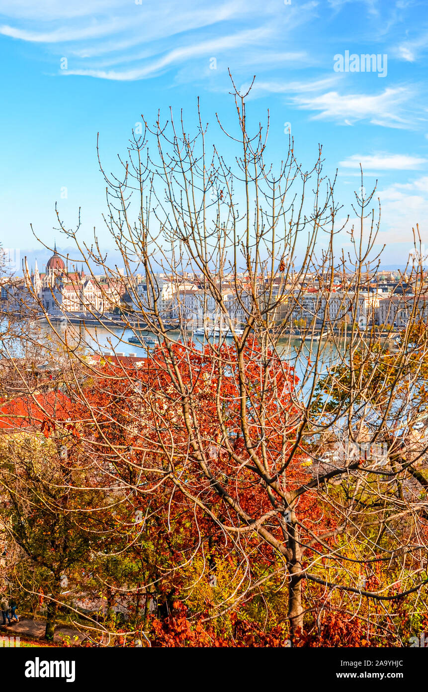 Budapest park river hi-res stock photography and images - Alamy
