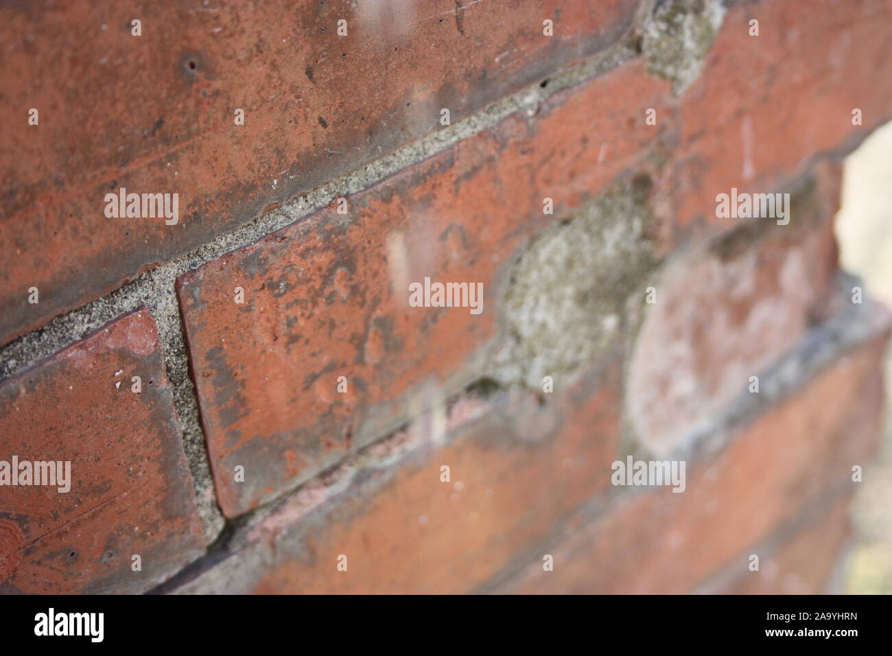 Gravity block walls hi-res stock photography and images - Alamy