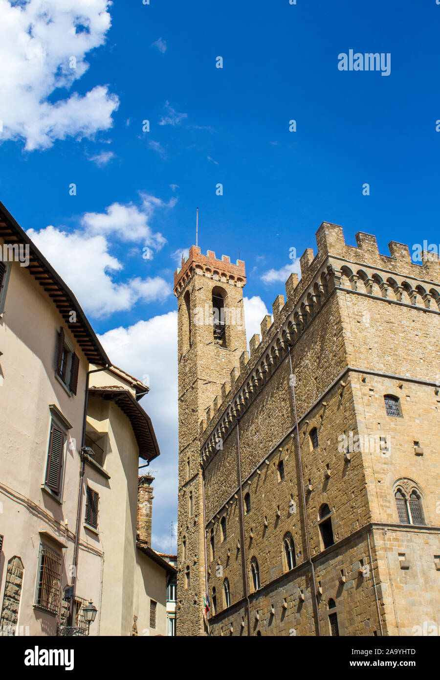 Florence buildings hi-res stock photography and images - Alamy