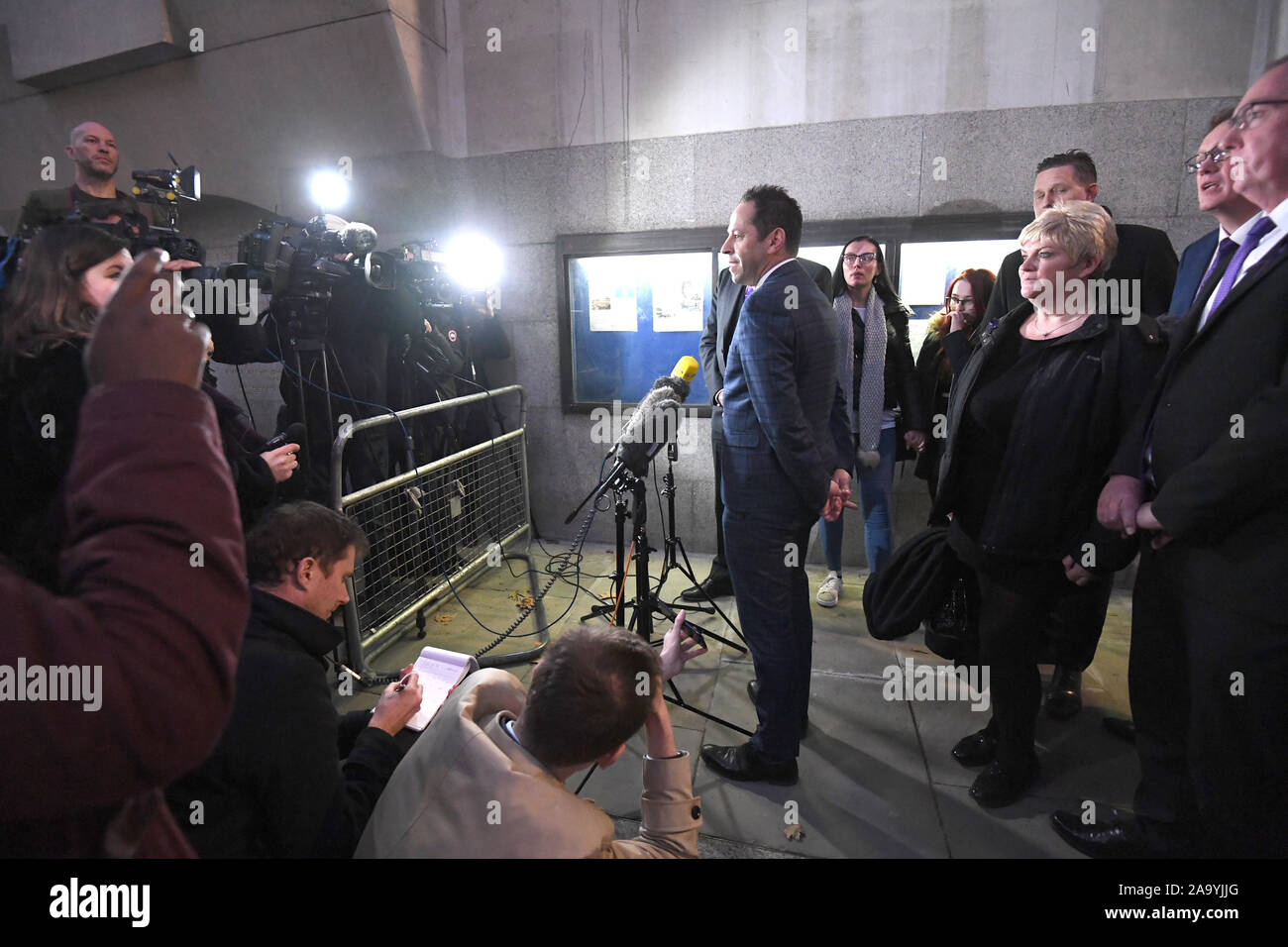 Detective inspector Perry Benton speaks outside the Old Bailey in ...