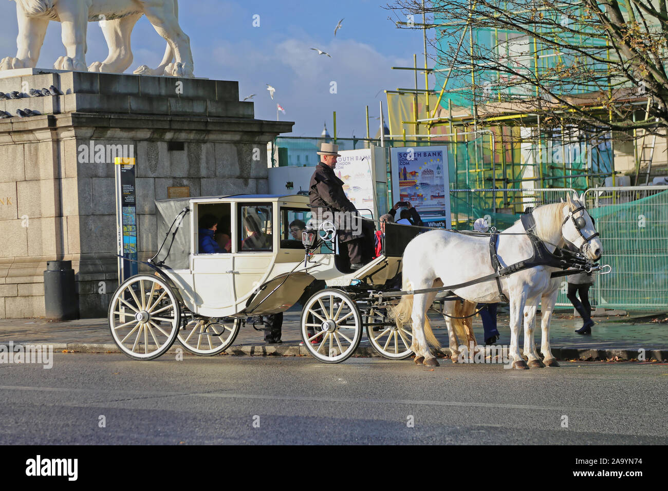 Tandem carriage hi-res stock photography and images - Alamy