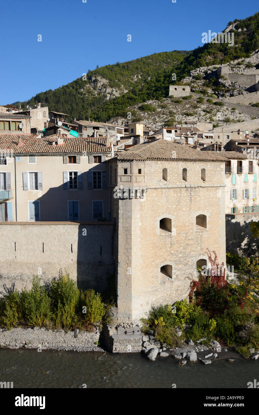 Walled historic village hi-res stock photography and images - Alamy