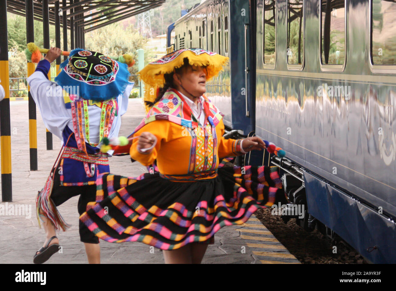 Traditional dance from peru hi-res stock photography and images - Alamy