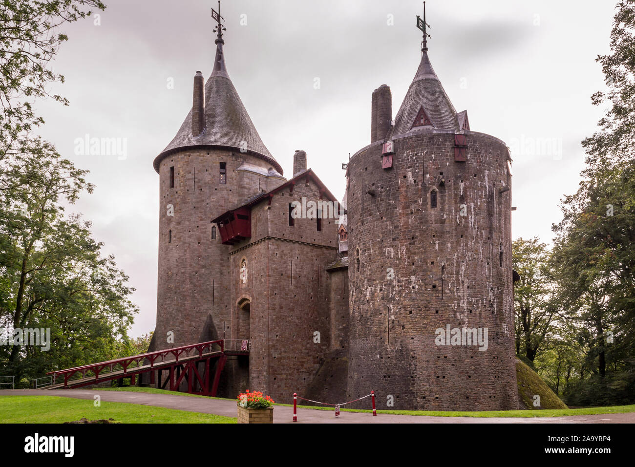 Castle coch in wales hi-res stock photography and images - Alamy