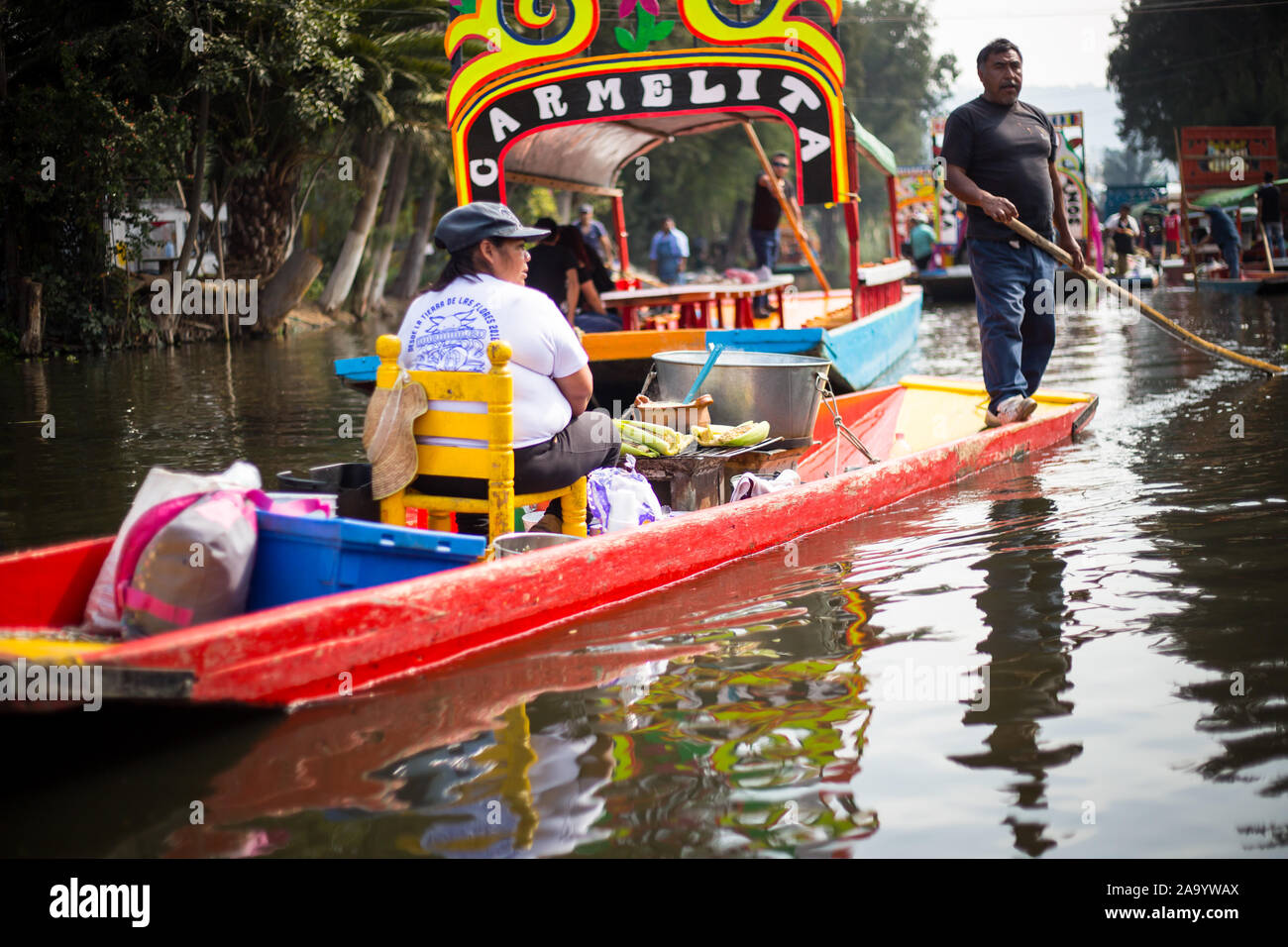 Boats trajineras xochimilco mexico city hi-res stock photography and ...