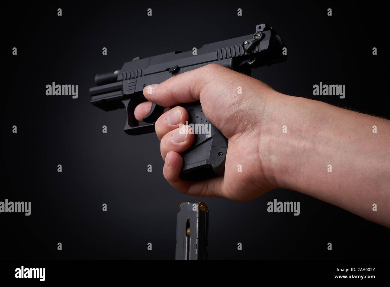 Load gun hi-res stock photography and images - Alamy