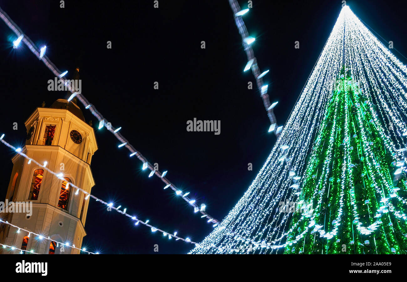 Christmas tree and Cathedral belfry in Vilnius new Stock Photo - Alamy