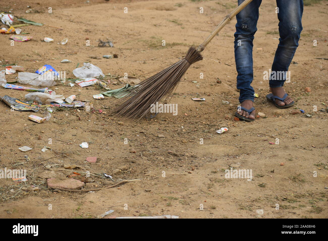 Clean roads hi-res stock photography and images - Alamy