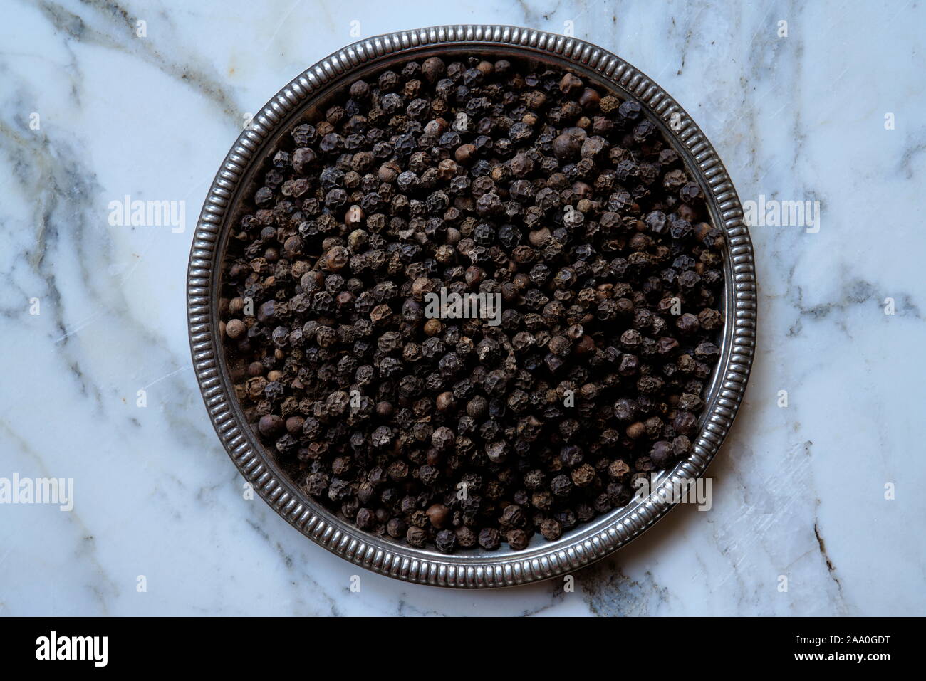 Schwarzer pfeffer hi-res stock photography and images - Alamy