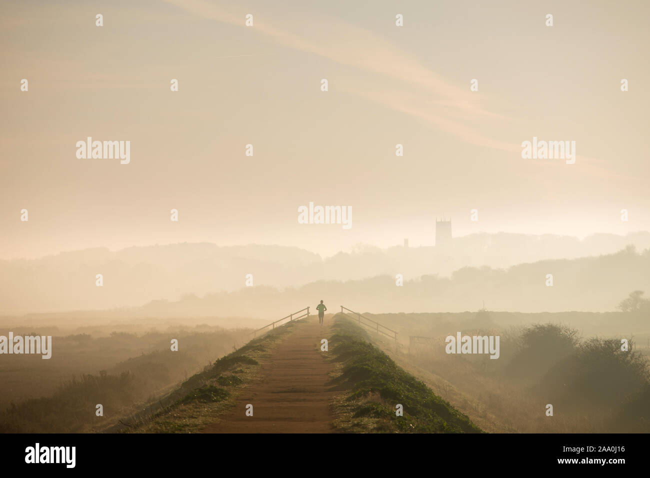 Norfolk coastal pathway hi-res stock photography and images - Alamy