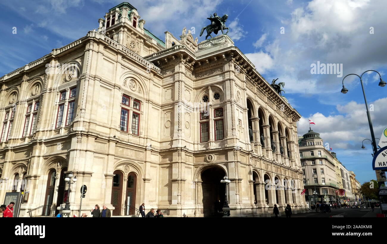 The Opera House In Vienna High Resolution Stock Photography and Images ...