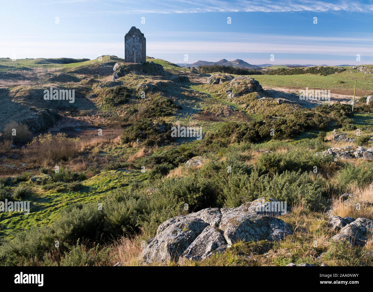 Smailholm tower the borders hi-res stock photography and images - Alamy