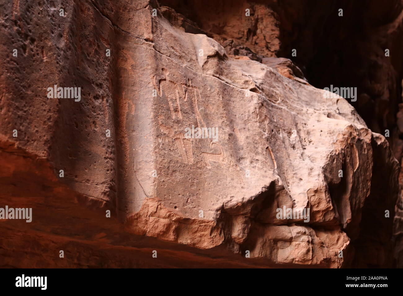 Hismaic (Thamudic E) petroglyphs, Jabal Khazali canyon, Wadi Rum ...
