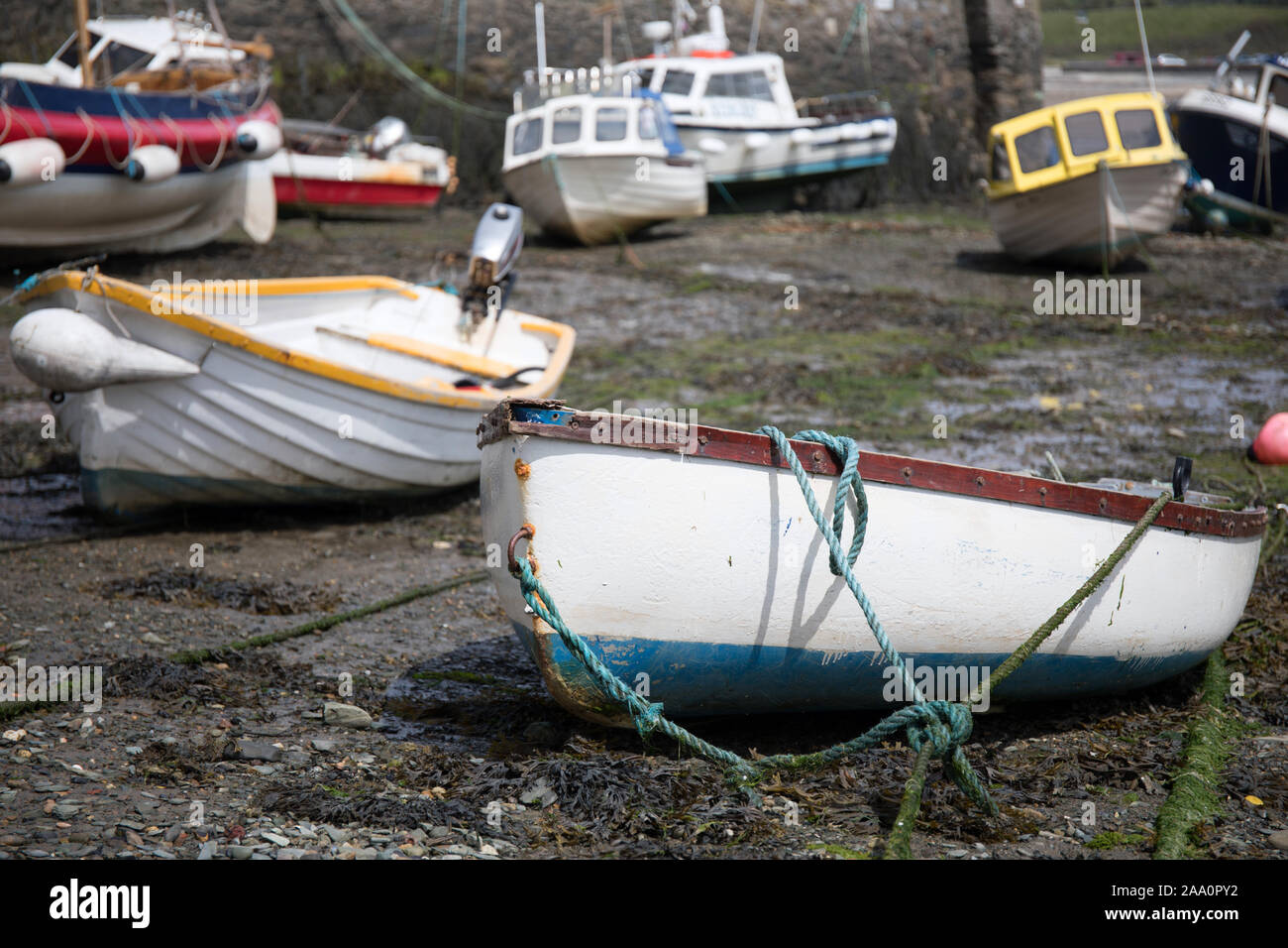 Low Tide, Cemaes Bay, harbour boats, Anglesey, Wales Stock Photo - Alamy