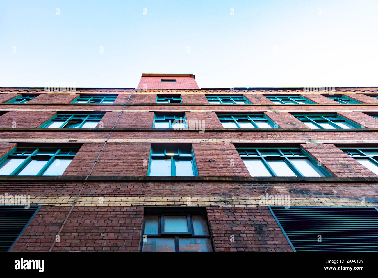 Red brick buildings manchester hi-res stock photography and images - Alamy