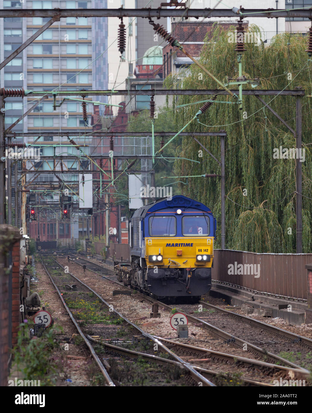 DB Cargo empty freight train approaching Manchester Piccadilly on the ...
