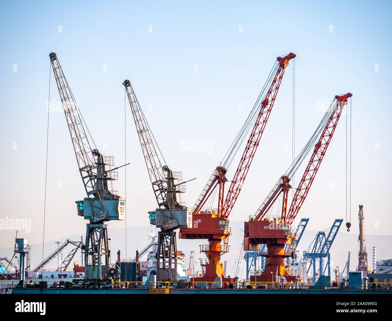 Cranes at shipyard Stock Photo - Alamy
