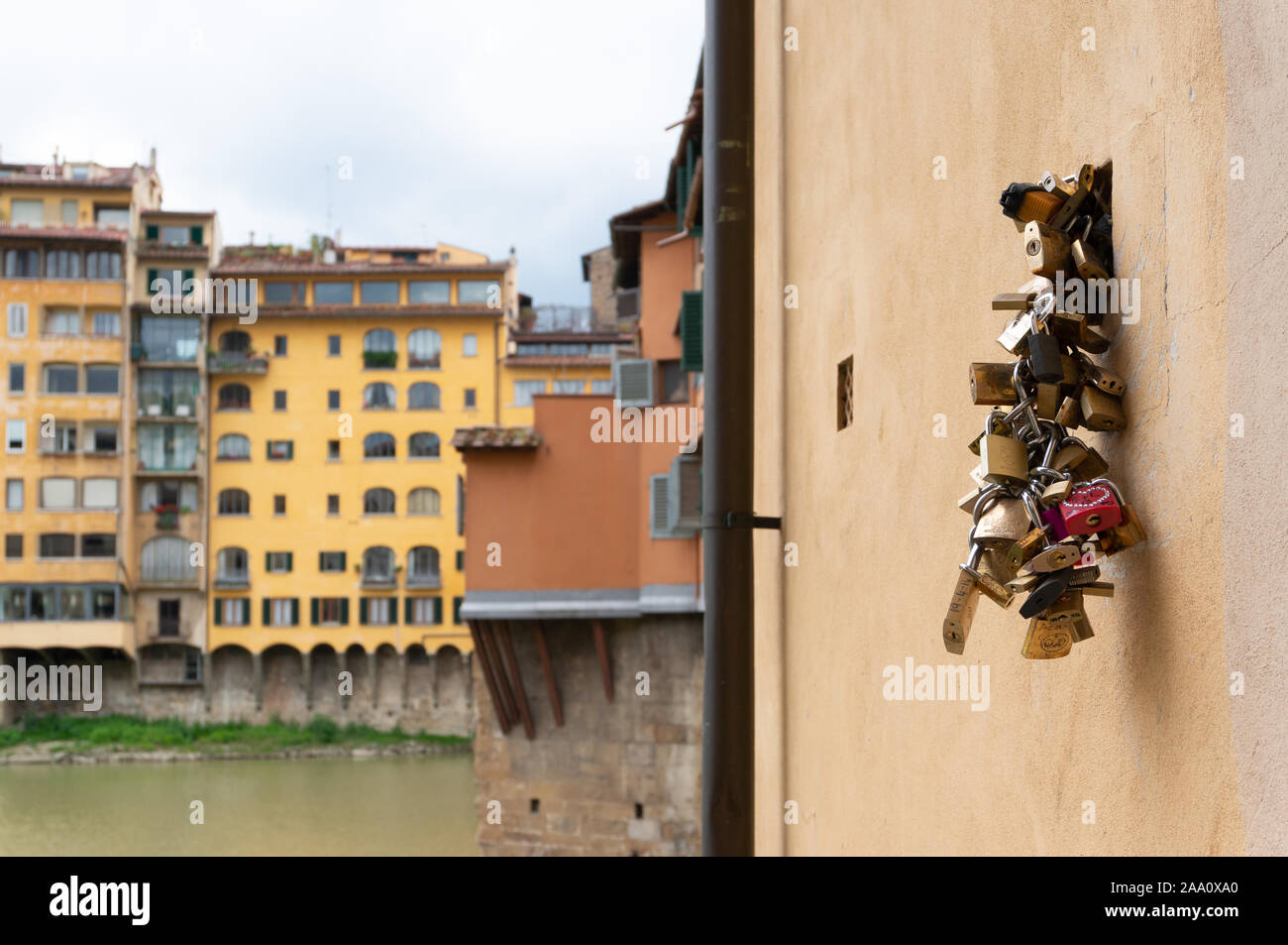 Love locks florence hi-res stock photography and images - Alamy
