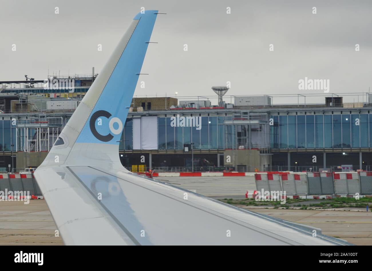 Air france business class cabin hi-res stock photography and images - Alamy