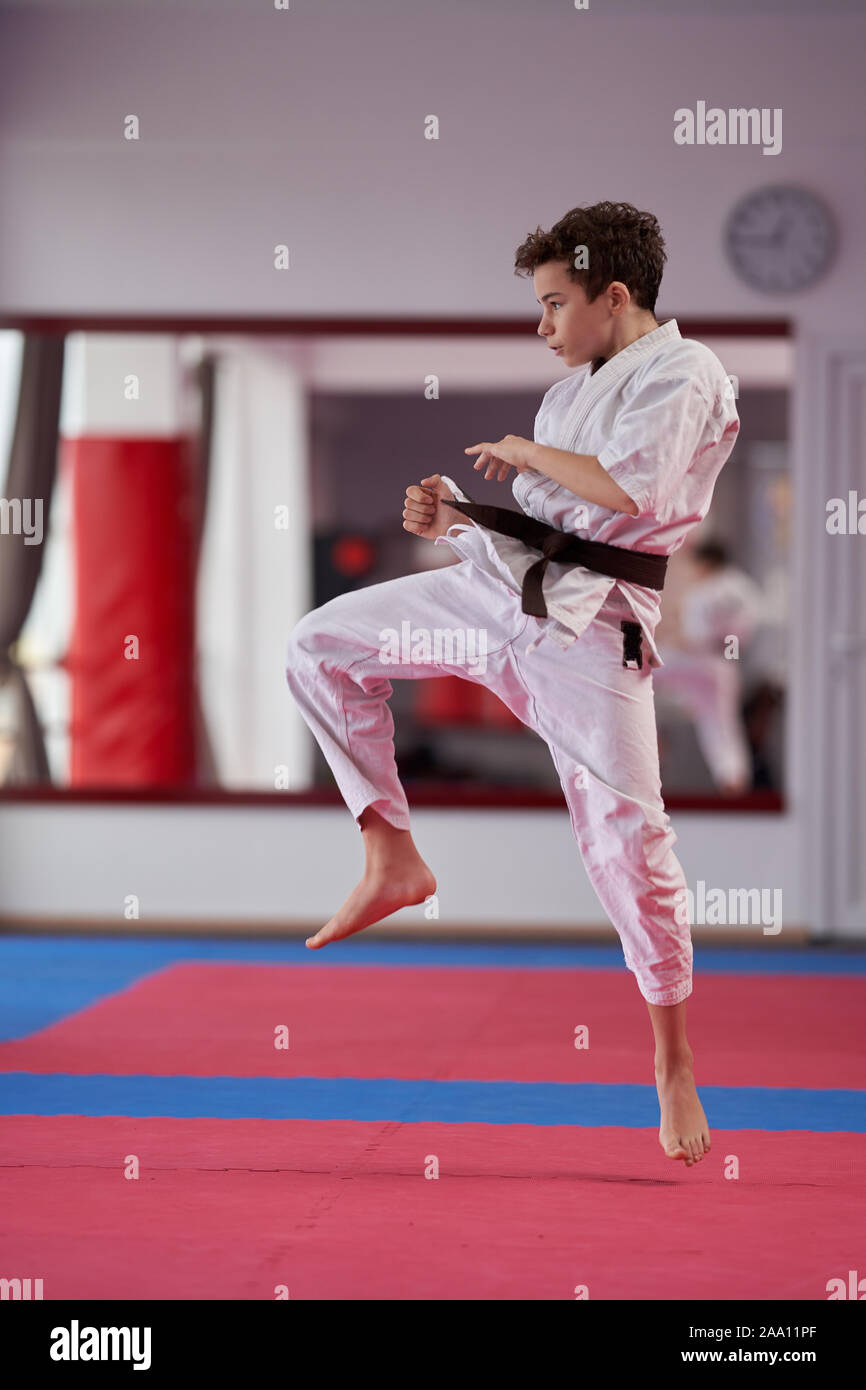 Boy karate hi-res stock photography and images - Alamy