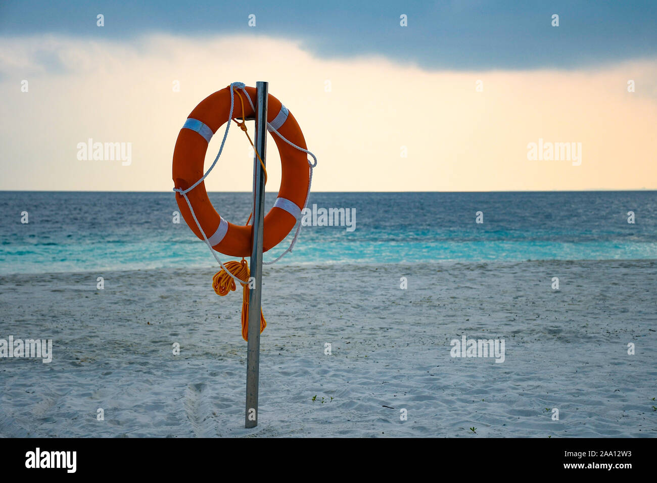 Pool rescue pole hi-res stock photography and images - Alamy