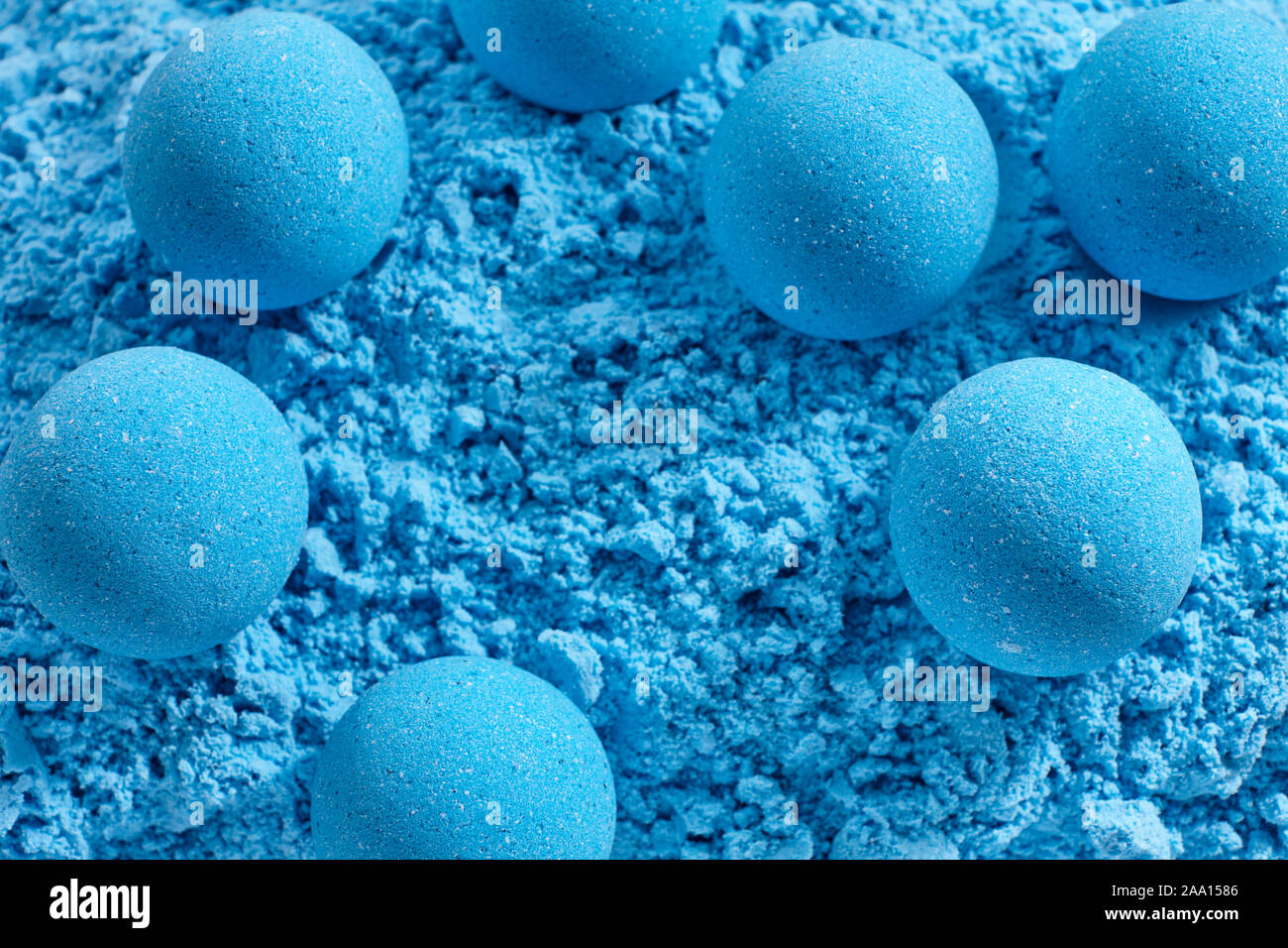 Bath bombs hi-res stock photography and images - Alamy