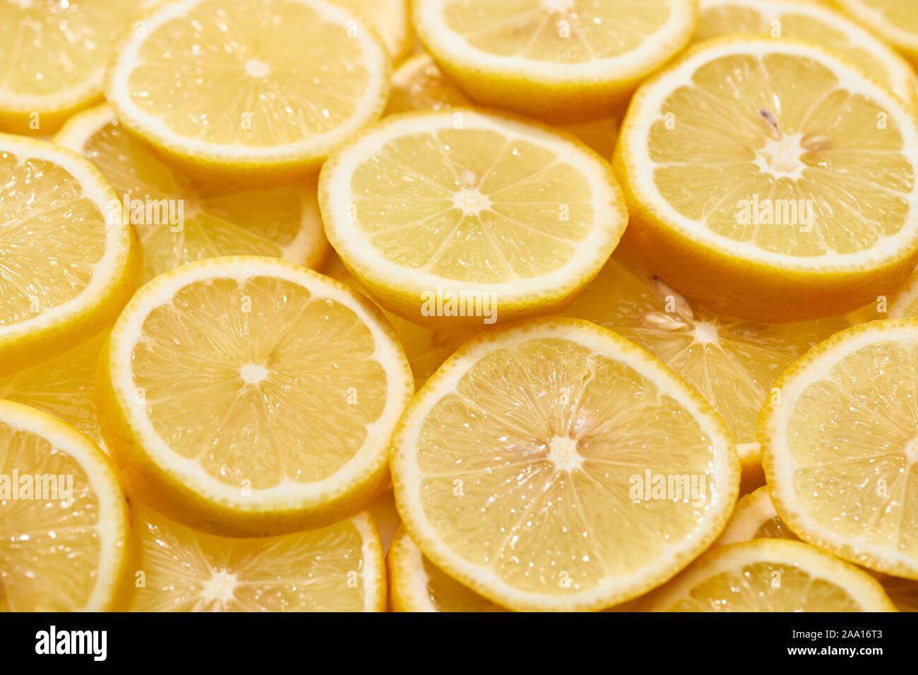 pile of ripe fresh yellow lemon slices Stock Photo - Alamy