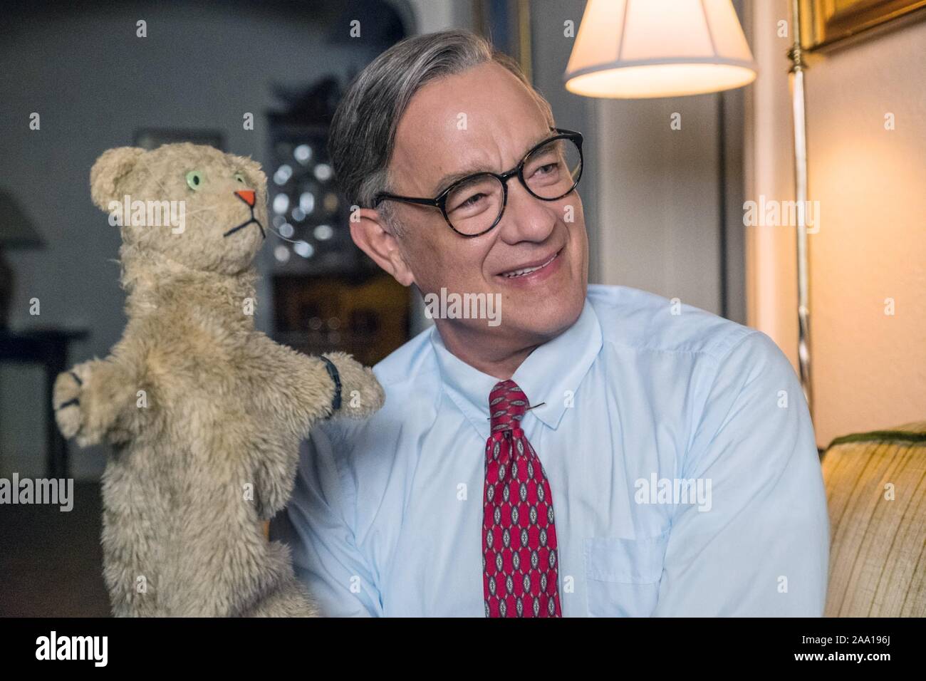 A BEAUTIFUL DAY IN THE NEIGHBORHOOD, Tom Hanks, as Fred Rogers, with ...