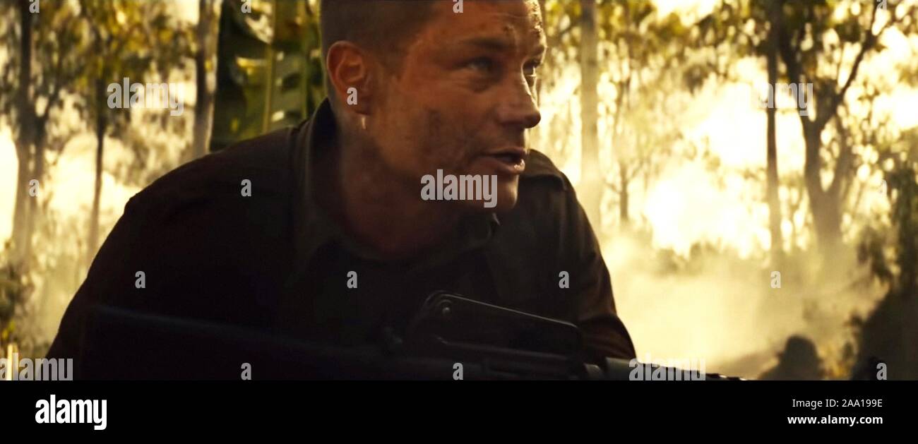 DANGER CLOSE, (aka DANGER CLOSE: THE BATTLE OF LONG TAN), Luke Bracey ...