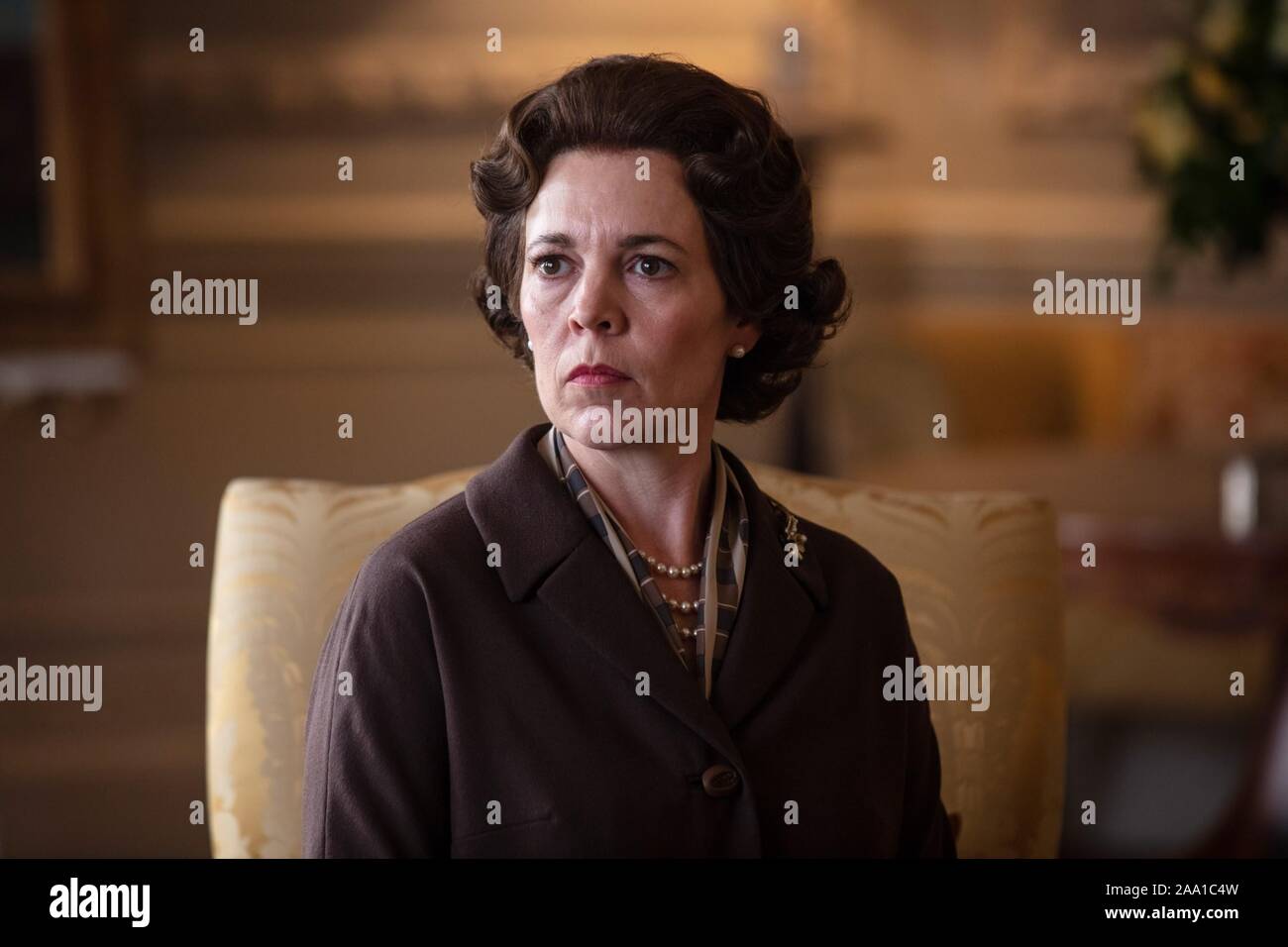 The Crown Olivia Colman As Queen Elizabeth Ii Coup Season 3 Ep