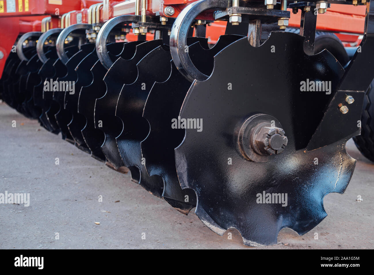 Working parts of new modern agricultural disc harrow for tillage Stock ...