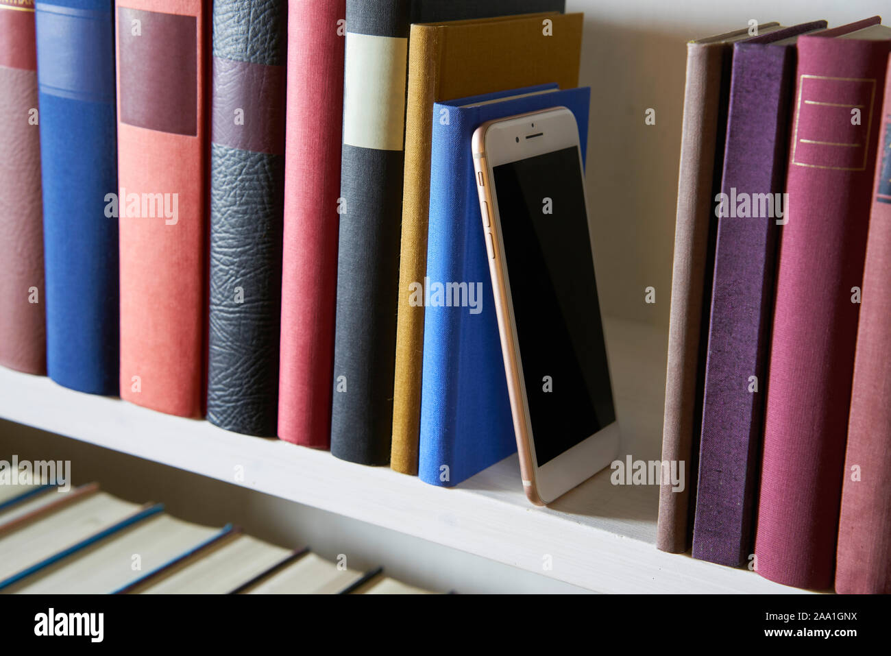 Contemporary office indoor hi-res stock photography and images - Alamy