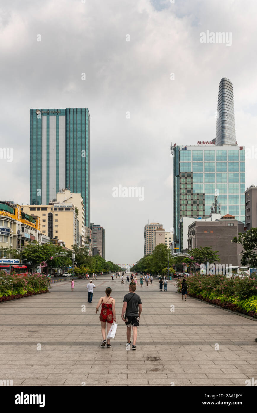 Saigon harbour hi-res stock photography and images - Alamy