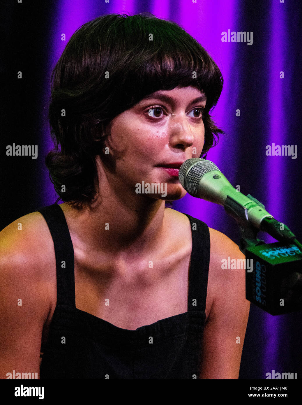 Meg myers hi-res stock photography and images - Alamy