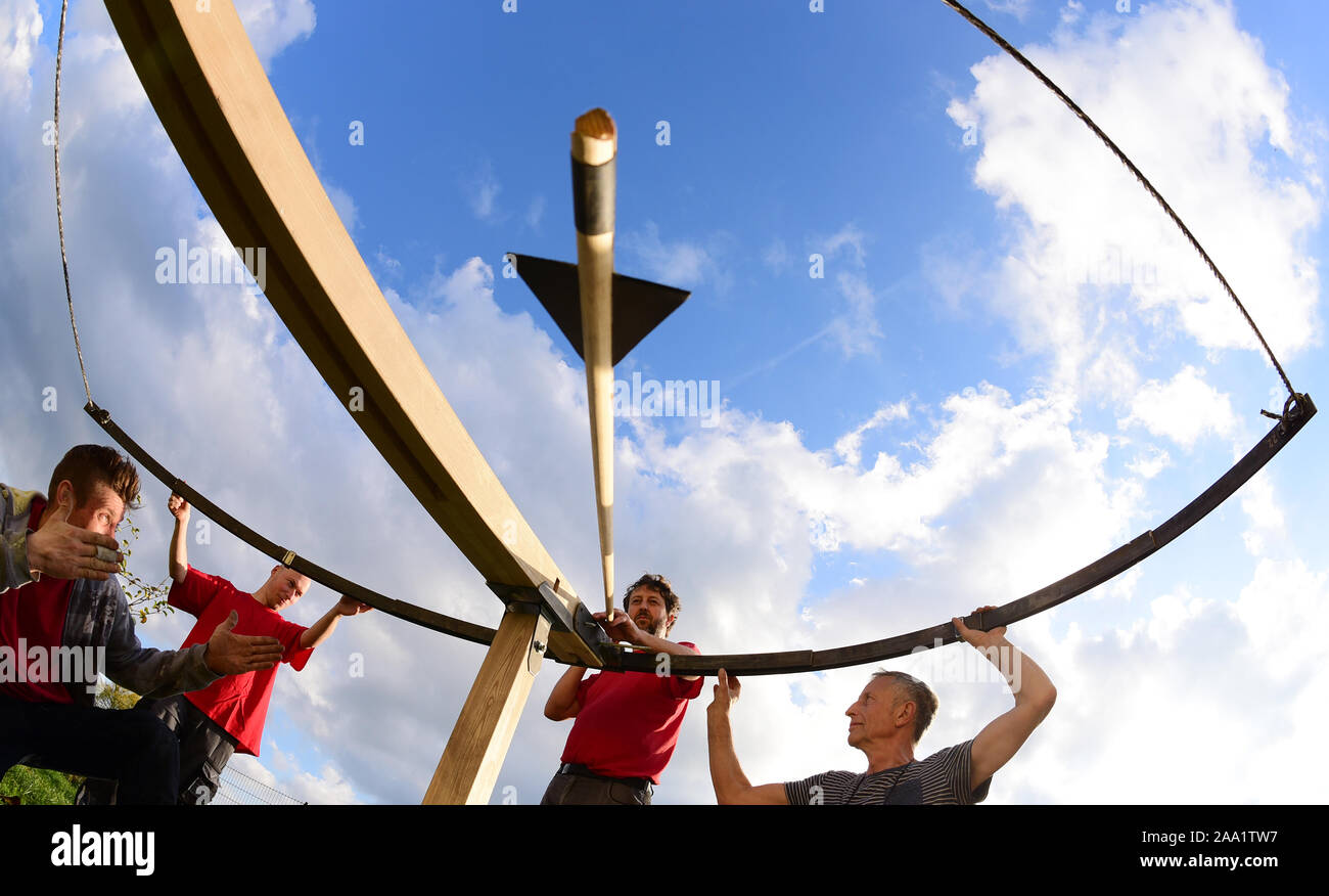 08 November 2019, Saxony-Anhalt, Rietzmeck: The inventor and master ...