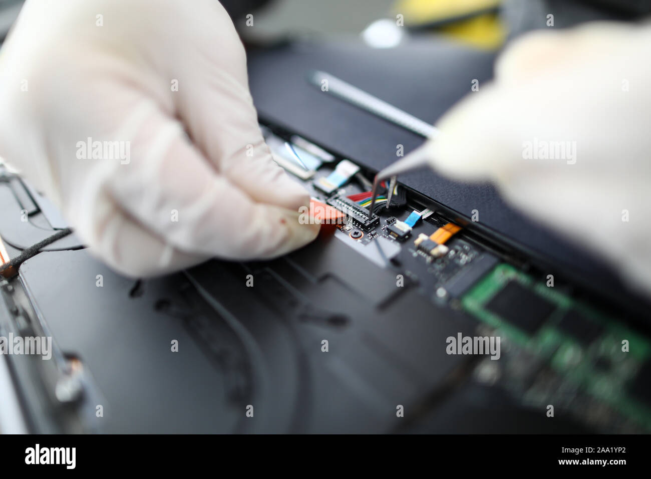 Upgrading computer hi-res stock photography and images - Alamy
