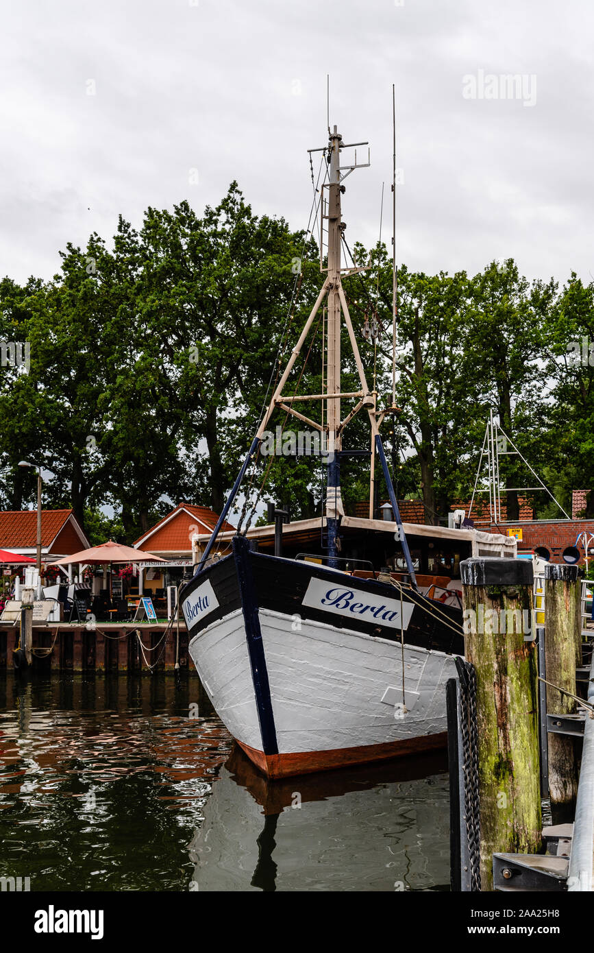 Rutgen hi-res stock photography and images - Alamy