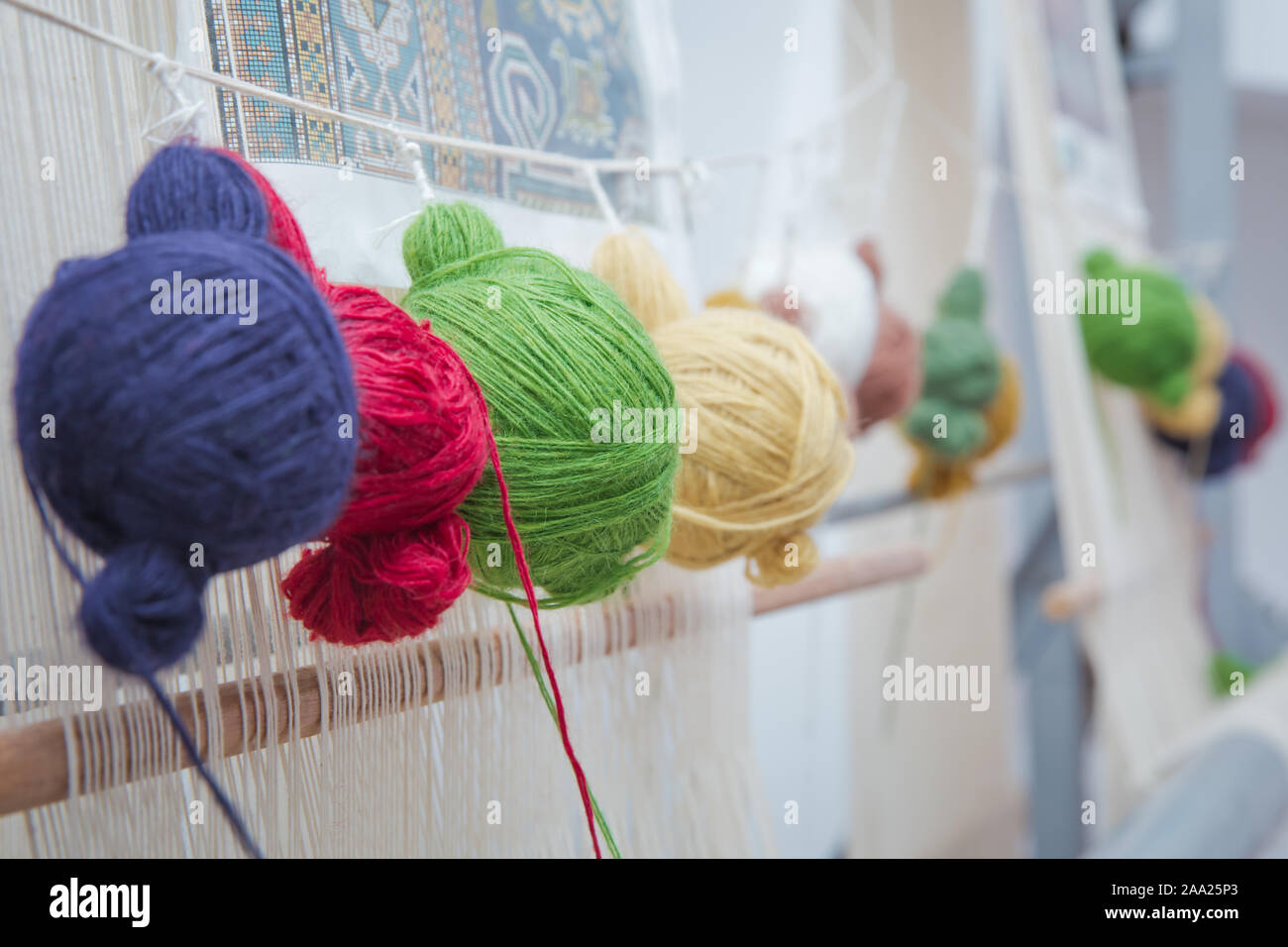 Weaving loom turkish carpets hi-res stock photography and images - Alamy