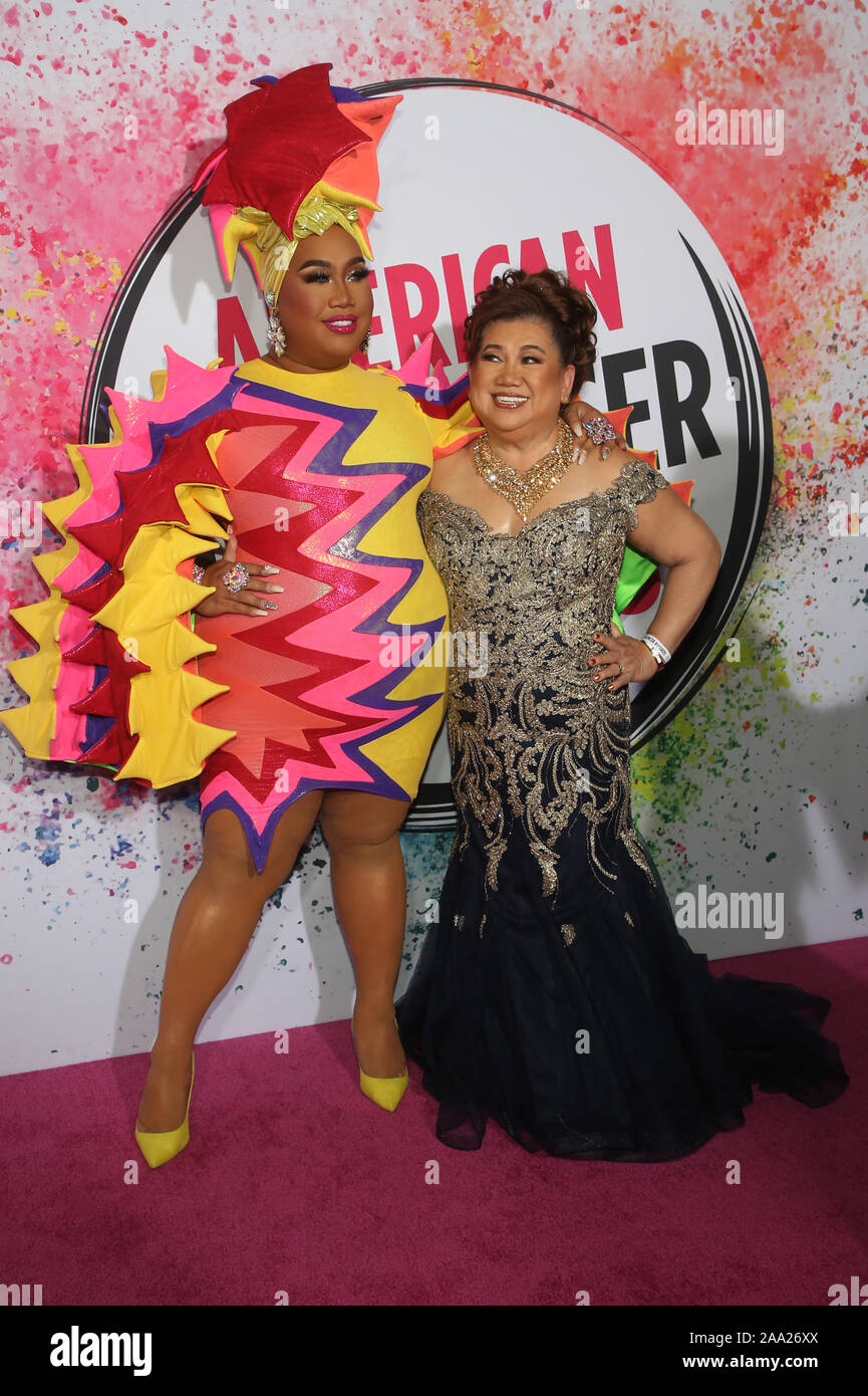 Hollywood, Ca. 18th Nov, 2019. Patrick Starr and Mother, at the 2nd ...