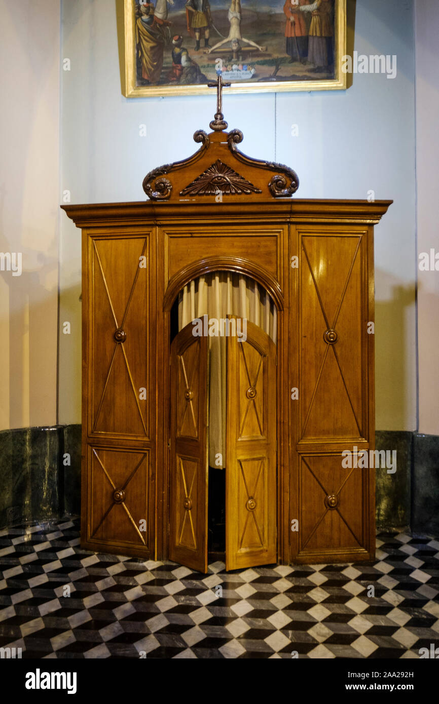 Classic wooden confessional hi-res stock photography and images - Alamy